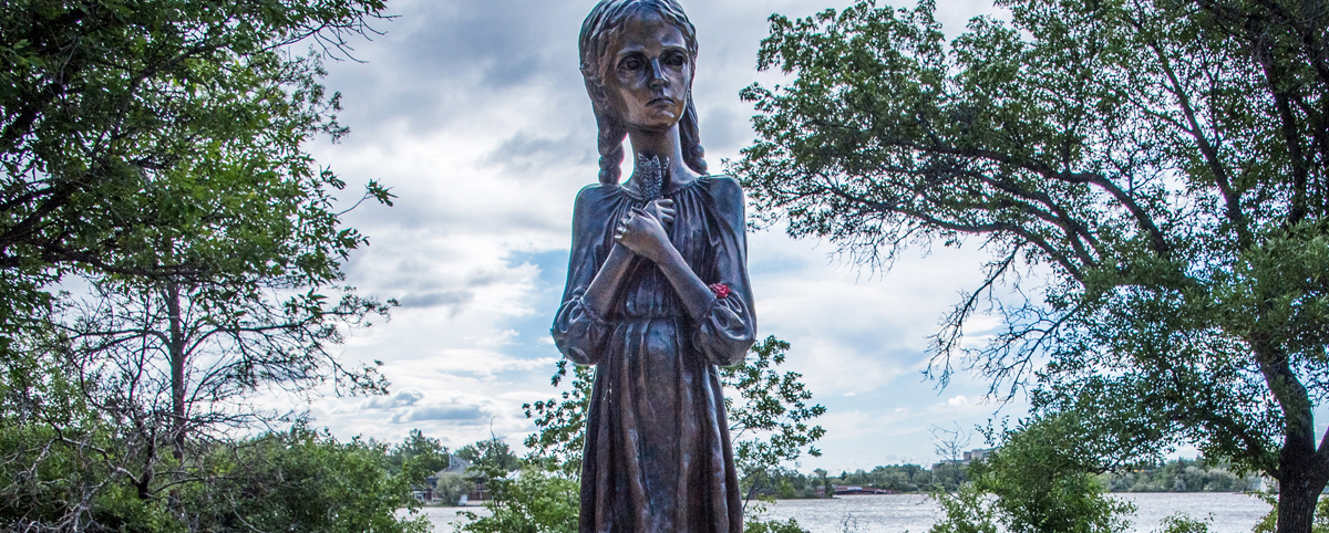 Communities in Victoria BC remember the Holodomor genocide - Here ...
